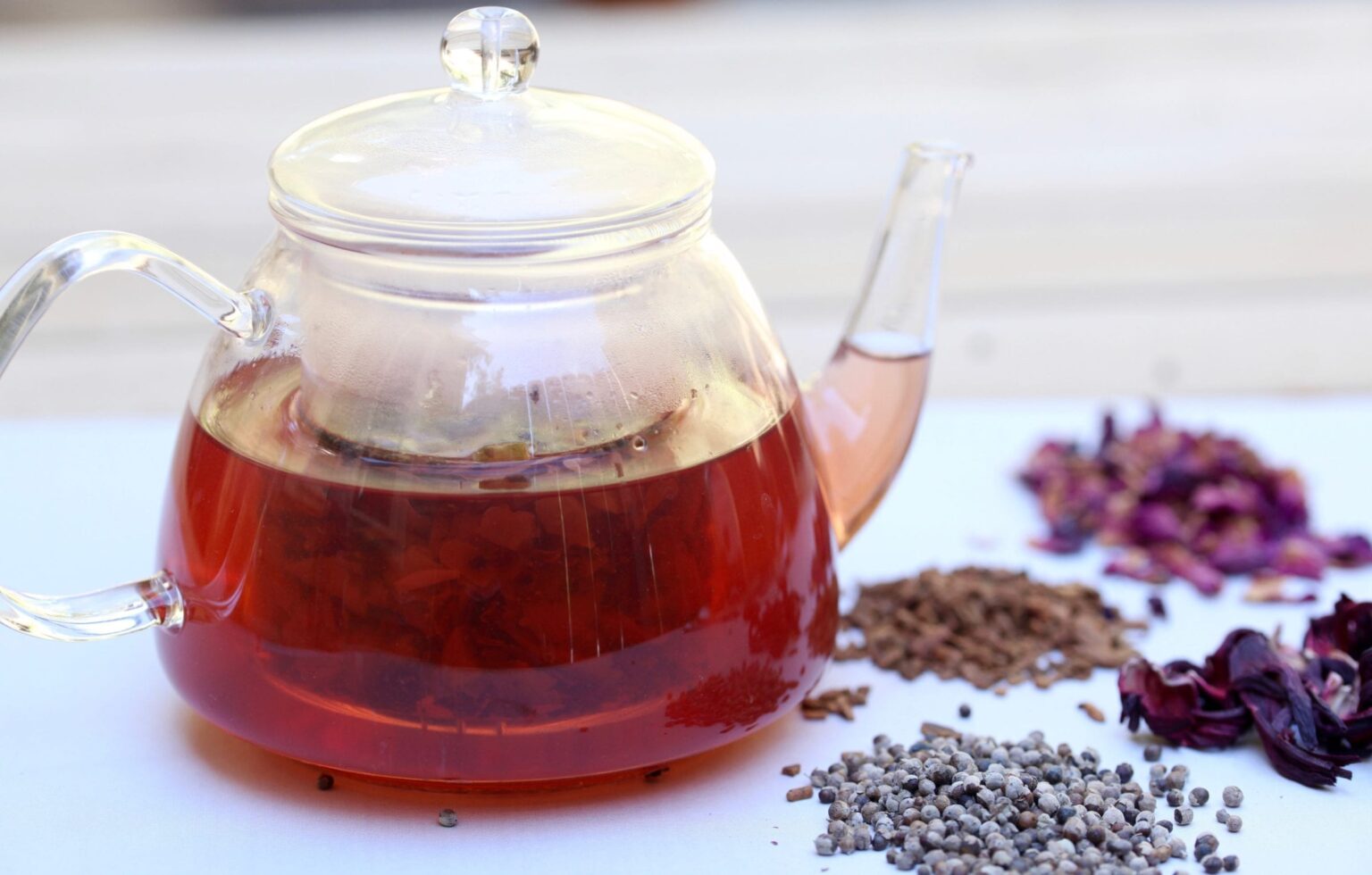7 Health Benefits of Chasteberry Tea: Uses for Healthy Living ...