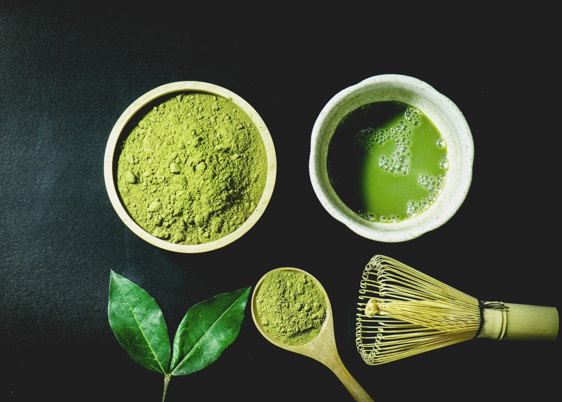 14 Health Benefits of Fennel Tea and Potential Side Effects - Naturally ...